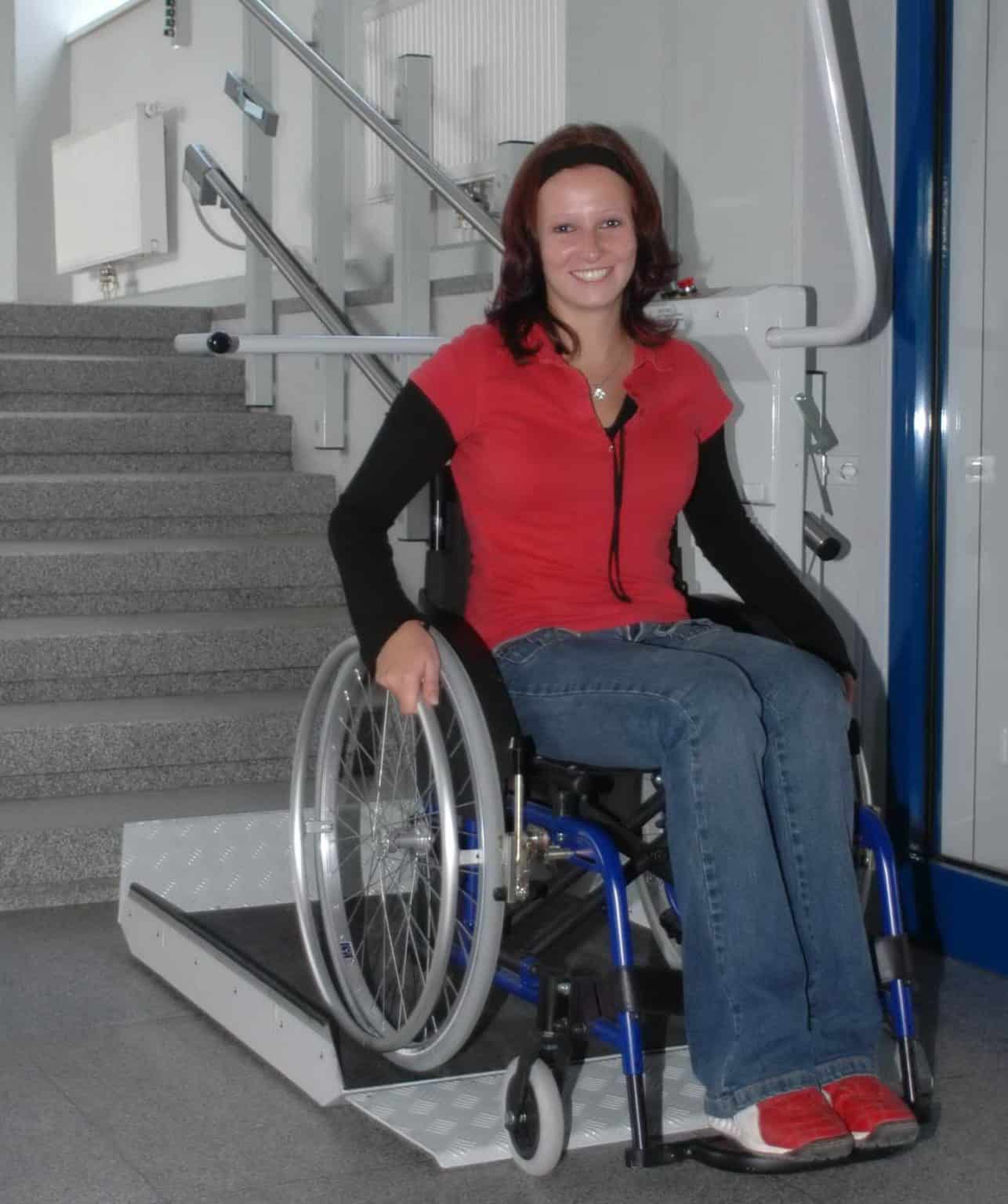 Savaria Delta Inclined Platform Lift - Inclined Platform Lifts Products ...